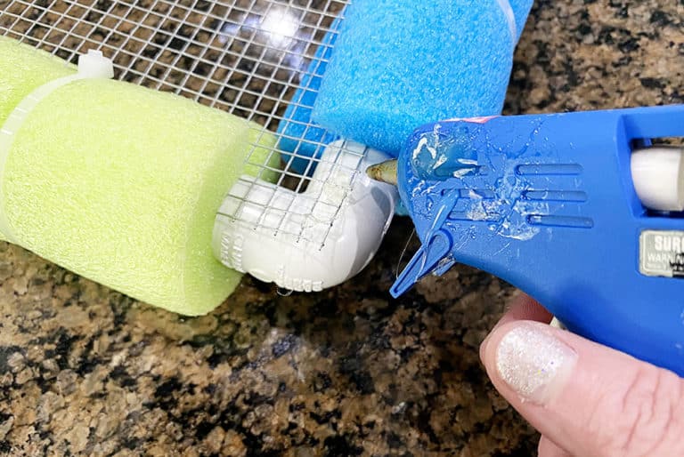 How to Make a Shark Tooth Sifter - Jacksonville Beach Moms