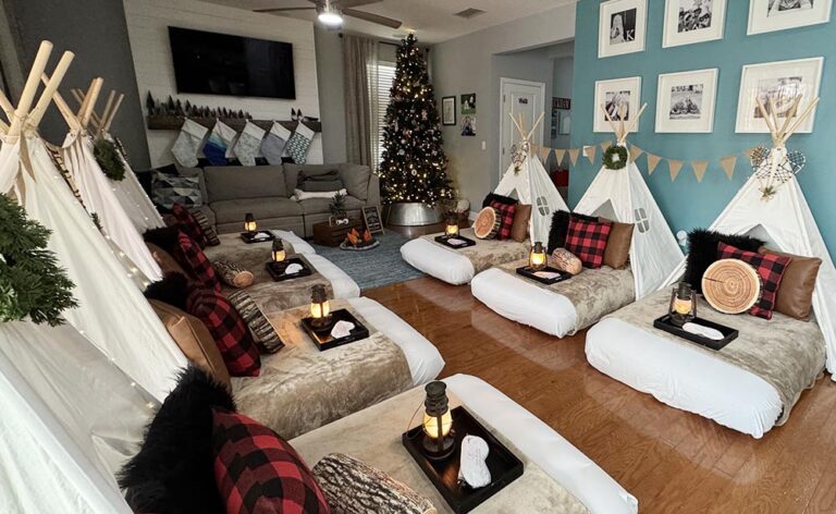 Plan a Perfect Tent Sleepover - Jacksonville Beach Moms